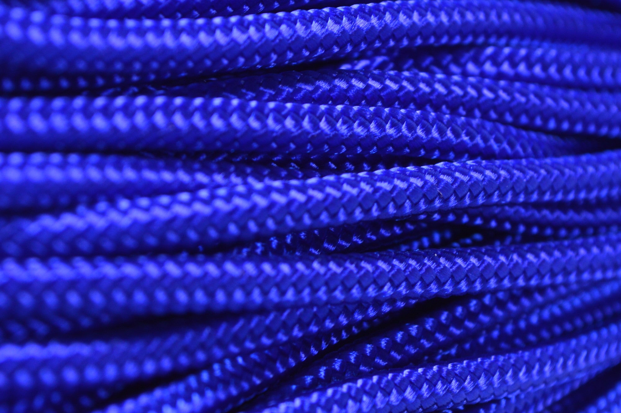 425 - Electric Blue – BoredParacord.com