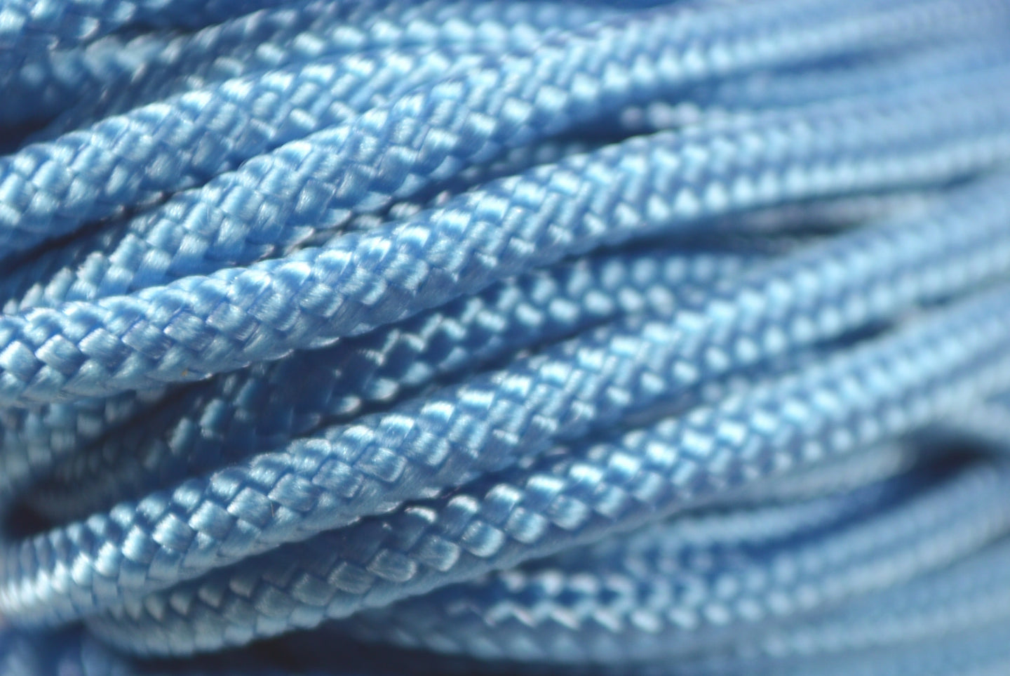425 - Tarheel Blue – BoredParacord.com